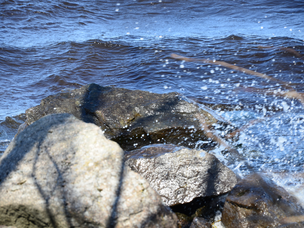 Explanation of stanza 3 of W. B. Yeats's "The Lake Isle of Innisfree ...